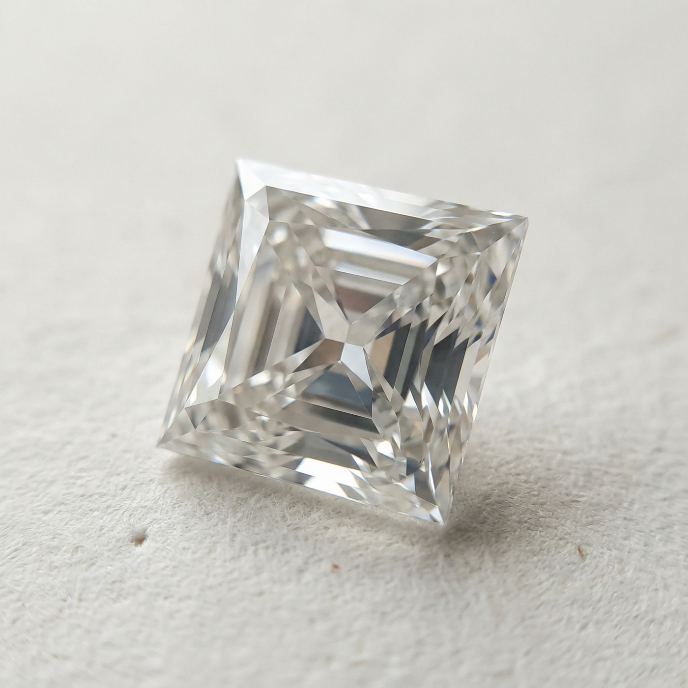 Princess Cut Diamond Guide: History, Proportions & Buying Tips