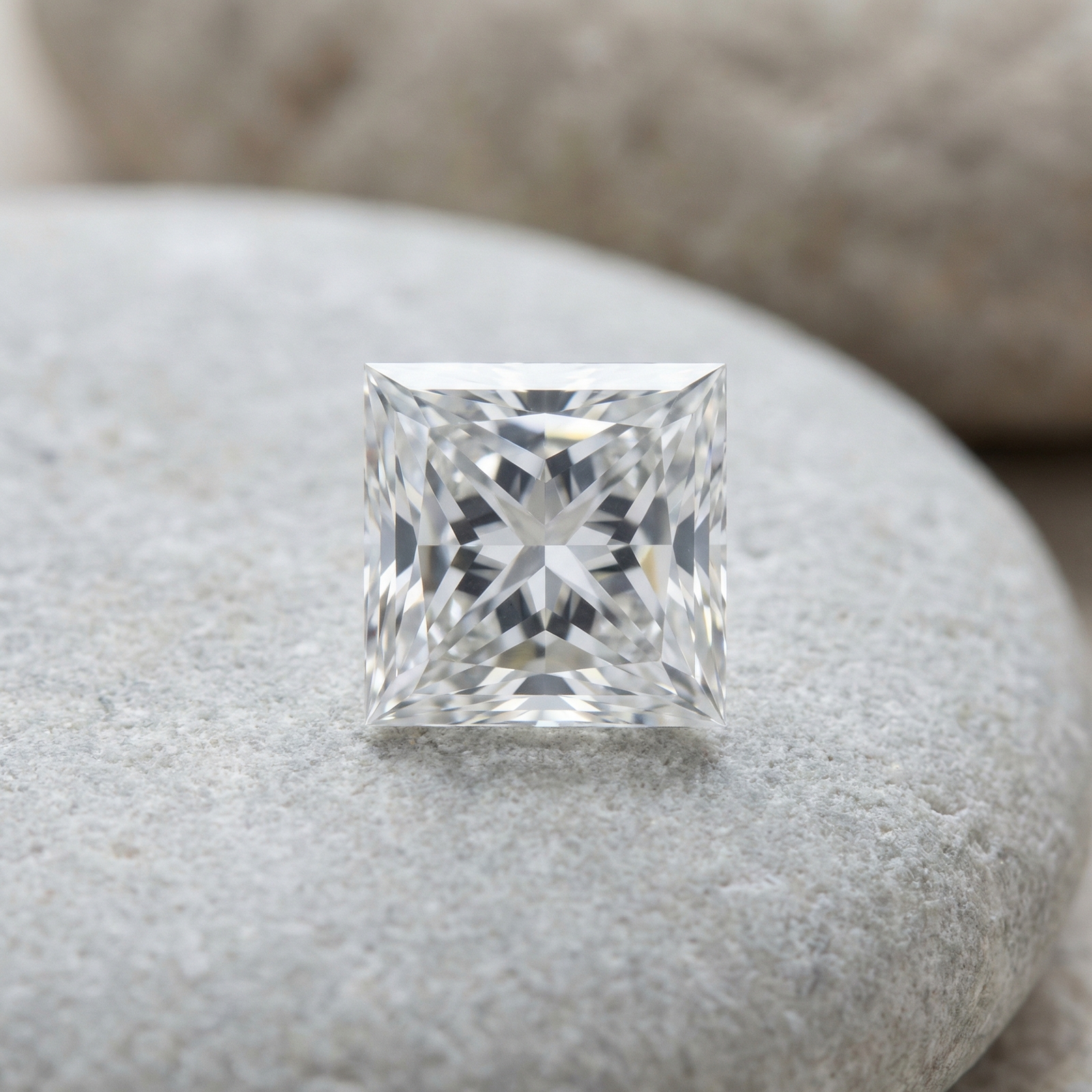 Princess Cut Diamond Guide: History, Proportions & Buying Tips